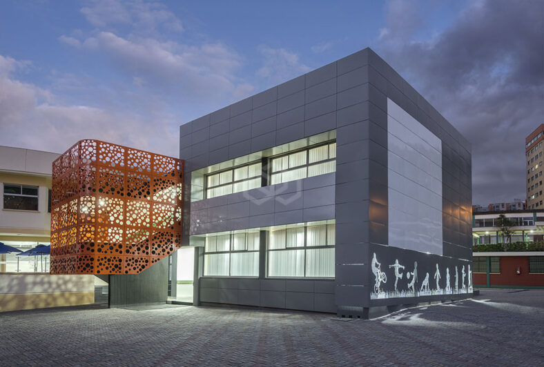 COLEGIO INTISANA REHABILITACIÓN EDIFICIO DE PRIMARIA. - Archivo BAQ
