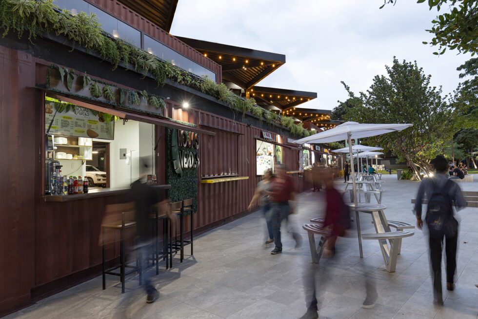 PLAZA GUAYARTE SECTOR KENNEDY - Archivo BAQ
